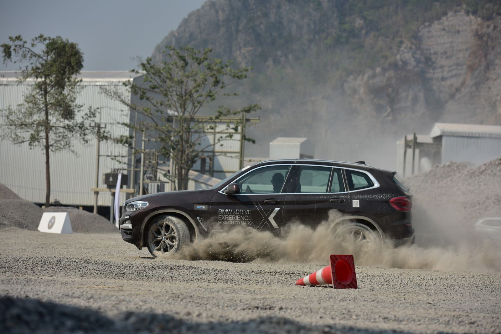 Hands on: BMW X3 xDrive20d xLine ความสนุกในนิยามสไตล์ Sport Activity Vehicle | AUTODEFT ข่าว ...
